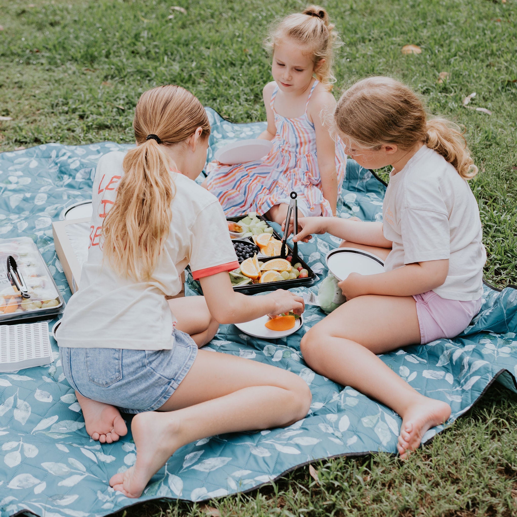 Premium Reversible & Waterproof Picnic Mats - Get Summer Ready – Cloth Bums